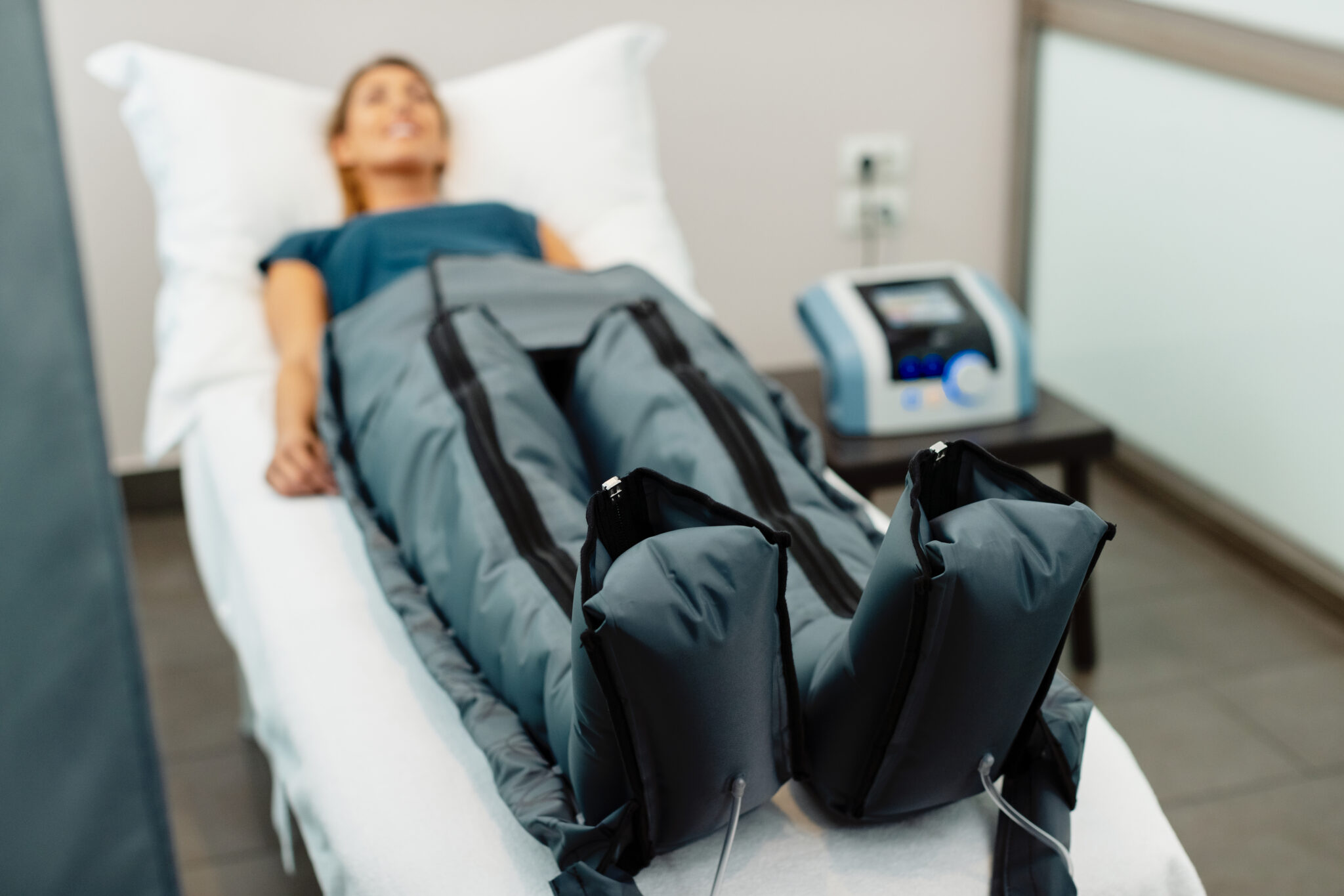 7 Powerful Benefits Of Compression Boots For Your Legs - Wave Tech Global
